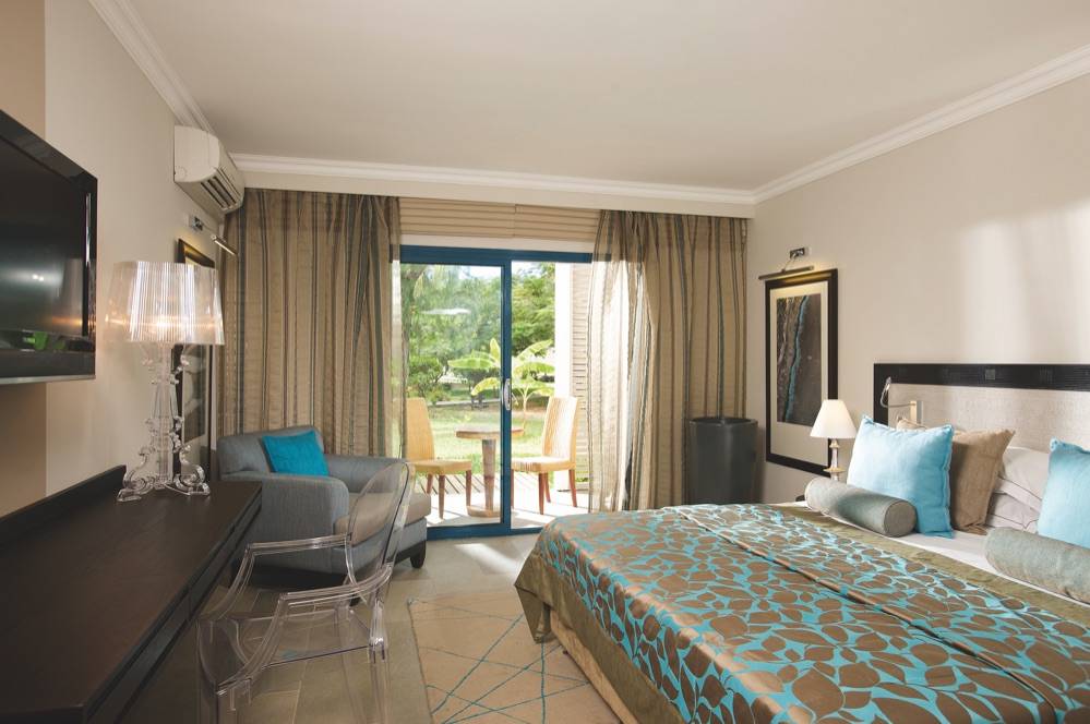 LUX* Saint Gilles*, hotel en Saint Gilles Les Bains - Viajes el Corte ...
