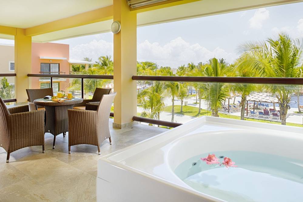 Barceló Maya Grand Resort, hotel en Puerto Aventuras - Viajes el Corte ...