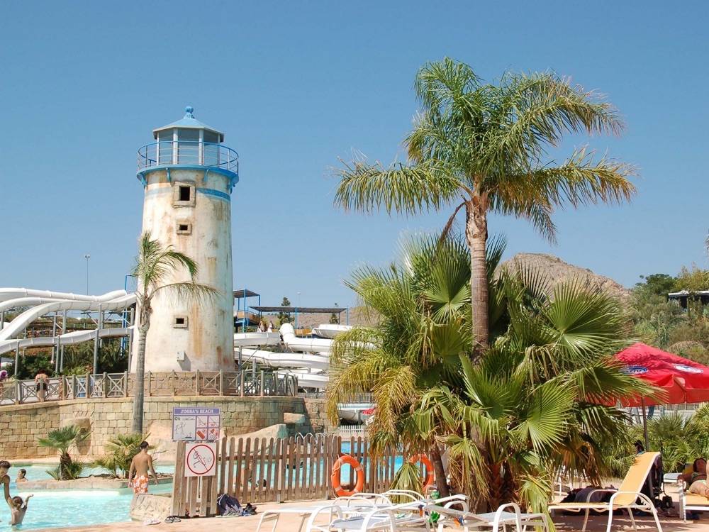 Magic Natura Animal Waterpark & Polynesian Lodge Resort, hotel en ...